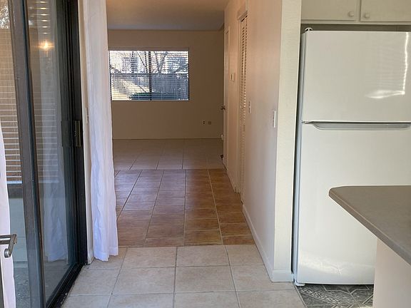 423 Freeway Dr, Napa, CA 94558 | Zillow