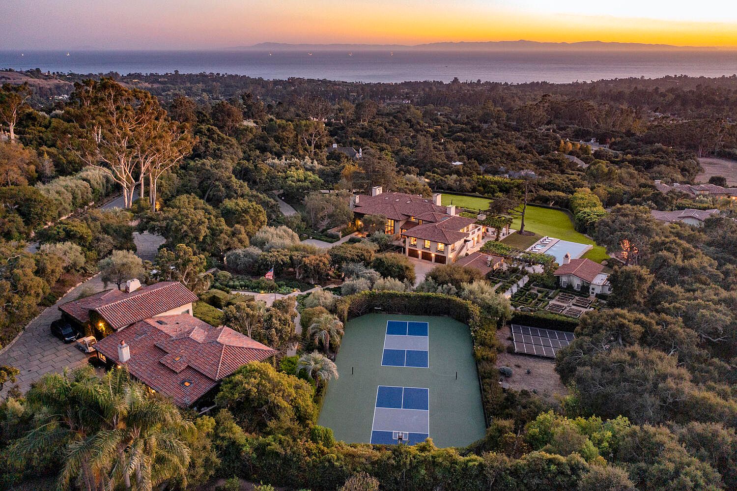 875 & 885 Park Ln, Montecito, CA 93108 | MLS #23-2976 | Zillow