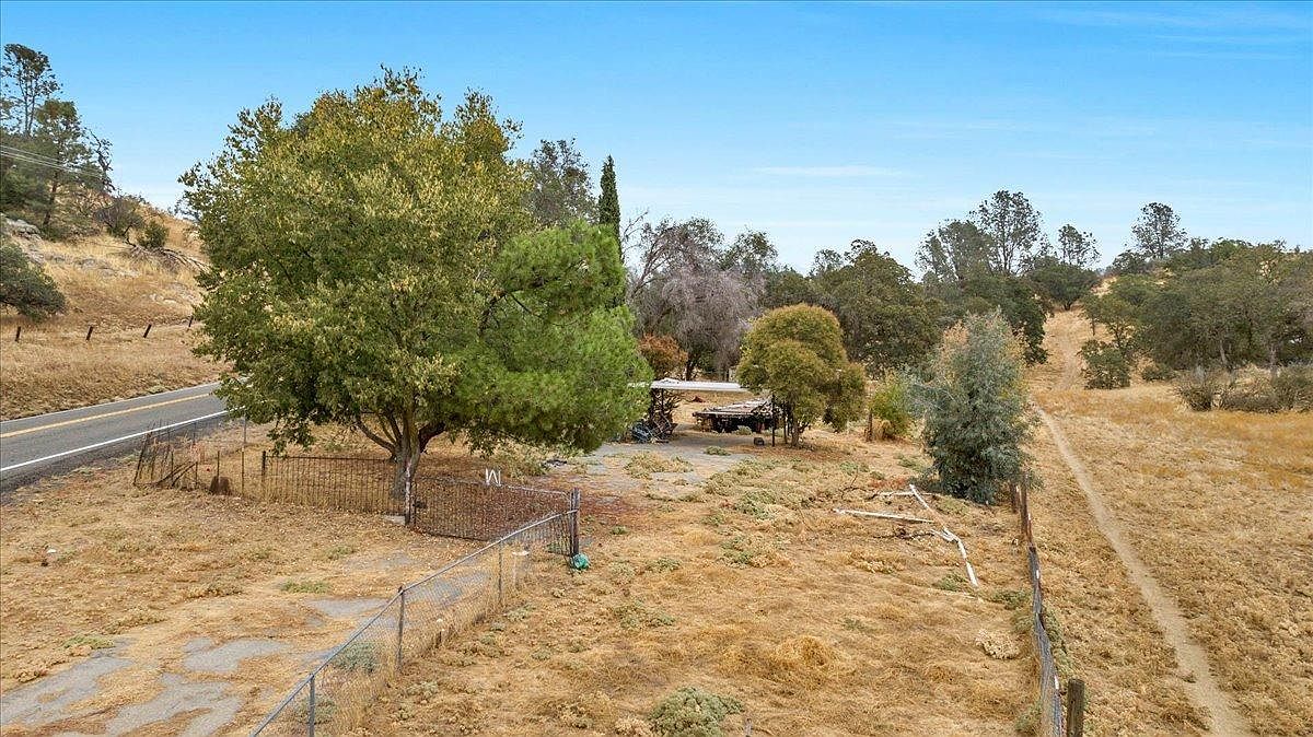 29435 Morgan Canyon Rd, Prather, CA 93651 | Zillow