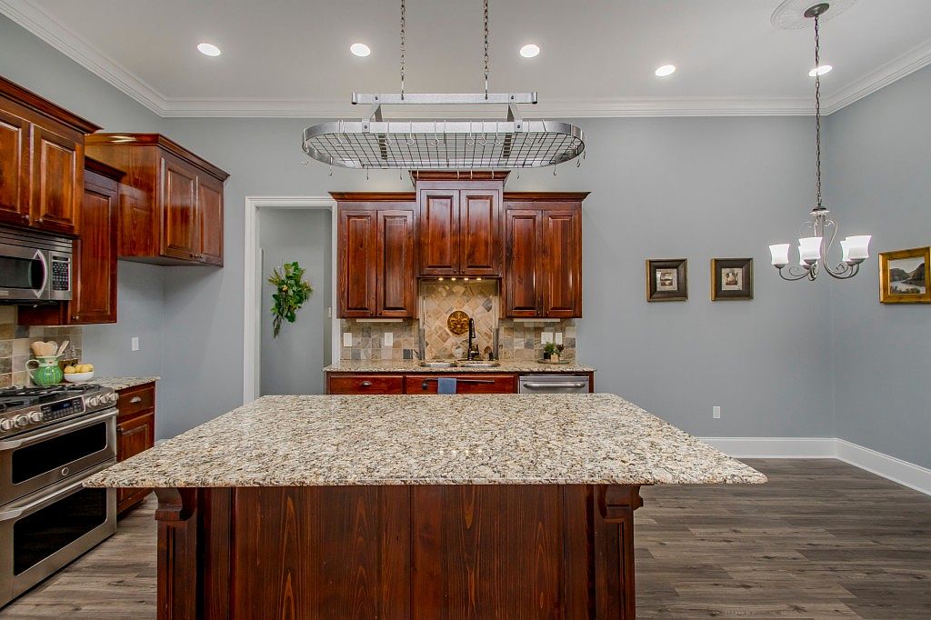 12301 Dutchtown Villa Dr, Geismar, LA 70734 | Zillow