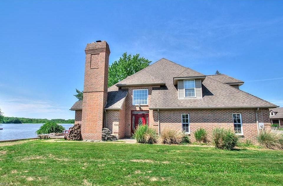 413 Geneva Poin, Rock Creek, OH 44084 | Zillow