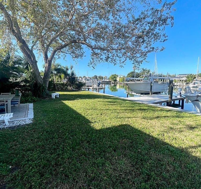 540 Normandy Rd Saint Petersburg FL | Zillow