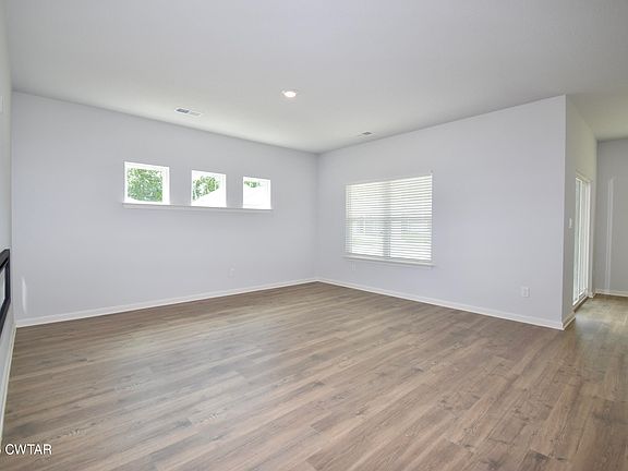 4 Clarendon Cv, Jackson, TN 38305 | Zillow