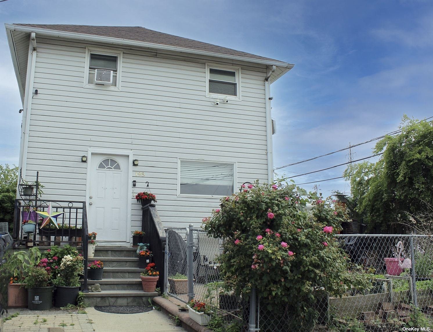 195 W Broadway, Inwood, NY 11096 | Zillow