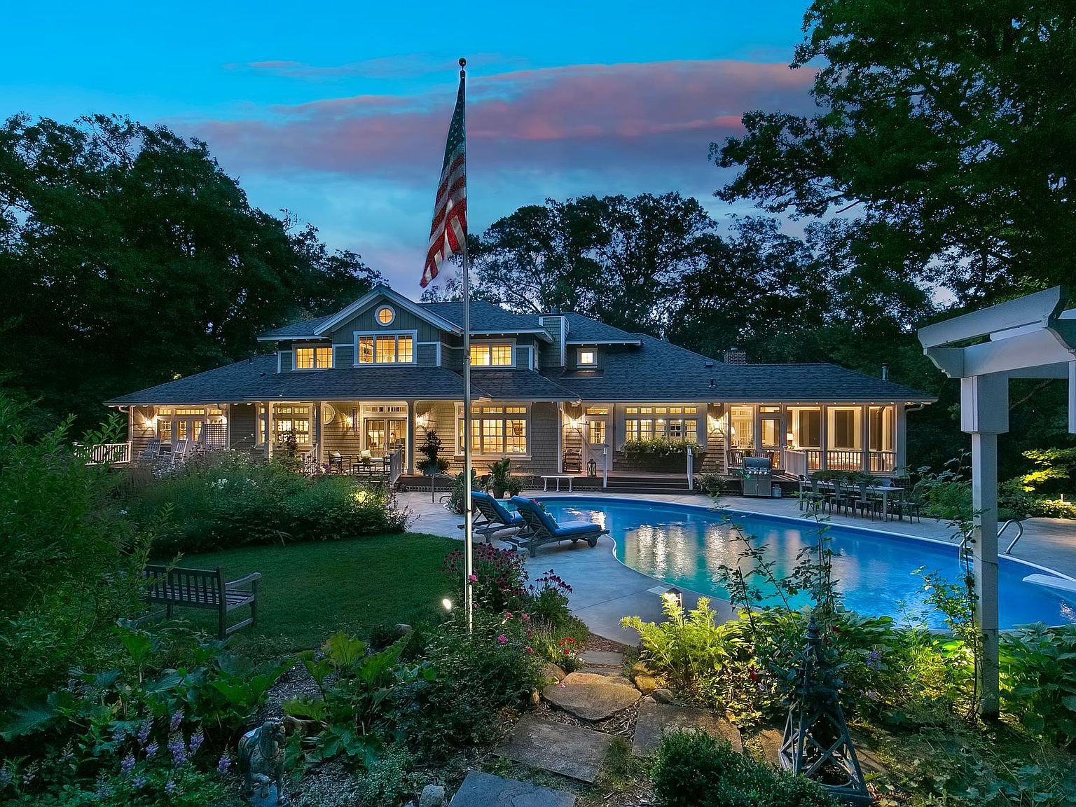 1005 Old Long Lake Rd, Wayzata, MN 55391 | Zillow