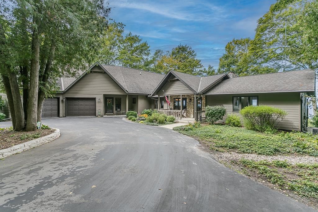 8371 Island View Rd, Fish Creek, WI 54212 | Zillow