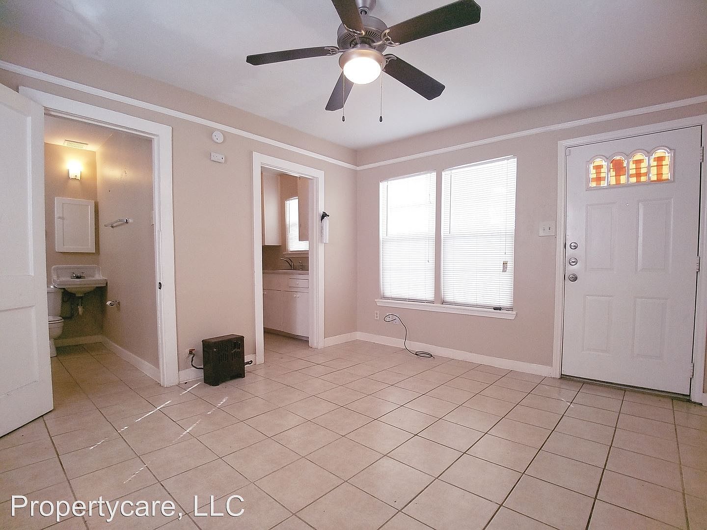 3124 Webster St, Houston, TX 77004 | Zillow