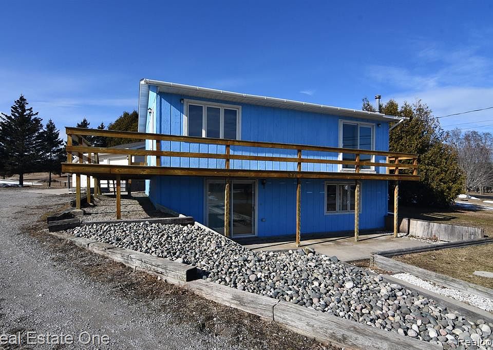 530 S Us Highway 23, Harrisville, MI 48740 | Zillow