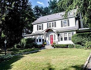2195 Grand Blvd, Niskayuna, NY 12309 | Zillow