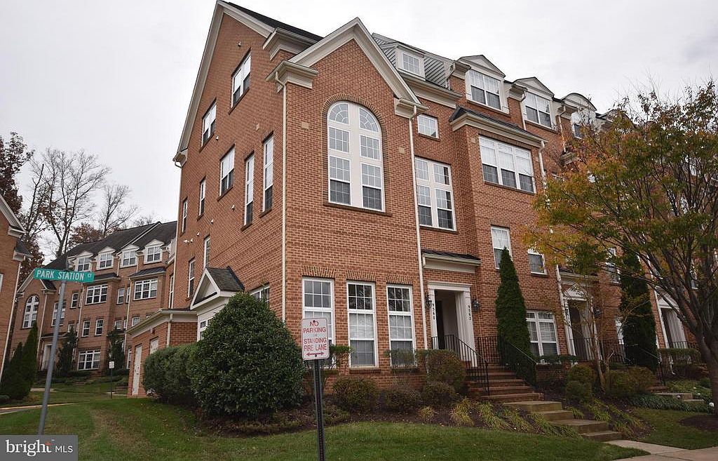 9560 Walker Way, Manassas Park, VA 20111 | Zillow