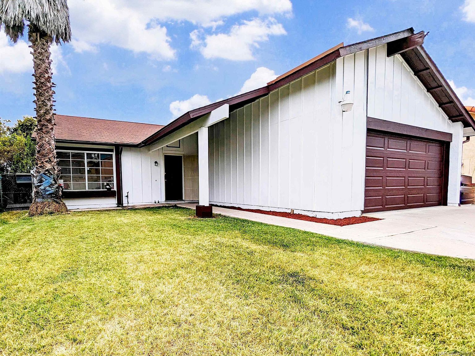 2332 Spring Oak Way, San Diego, CA 92139 | Zillow