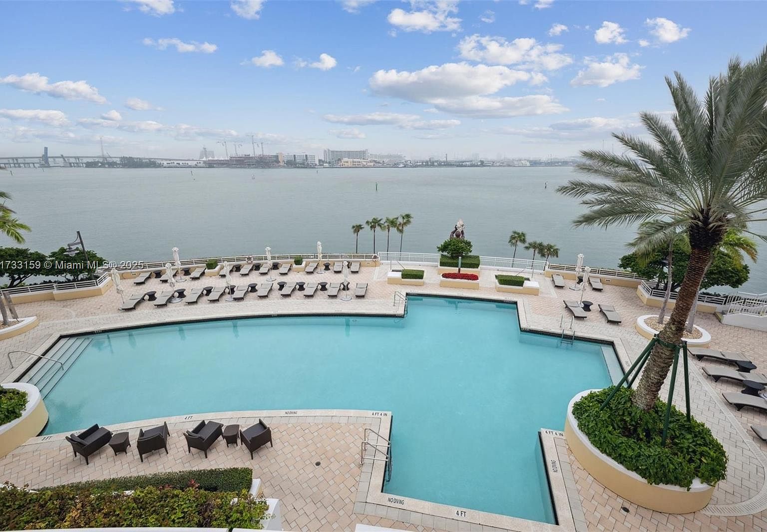 808 Brickell Key Dr APT 501, Miami, FL 33131 | Zillow