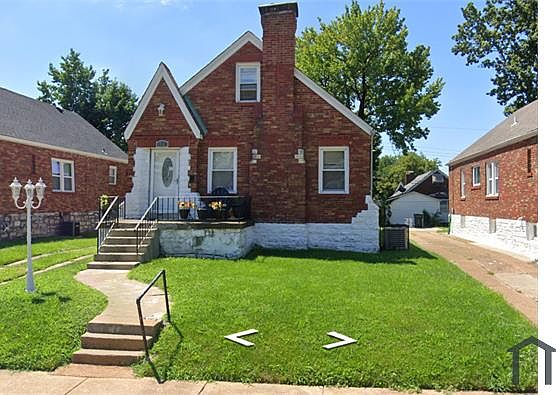 1740 Grape Ave, Saint Louis, MO 63147 | Zillow