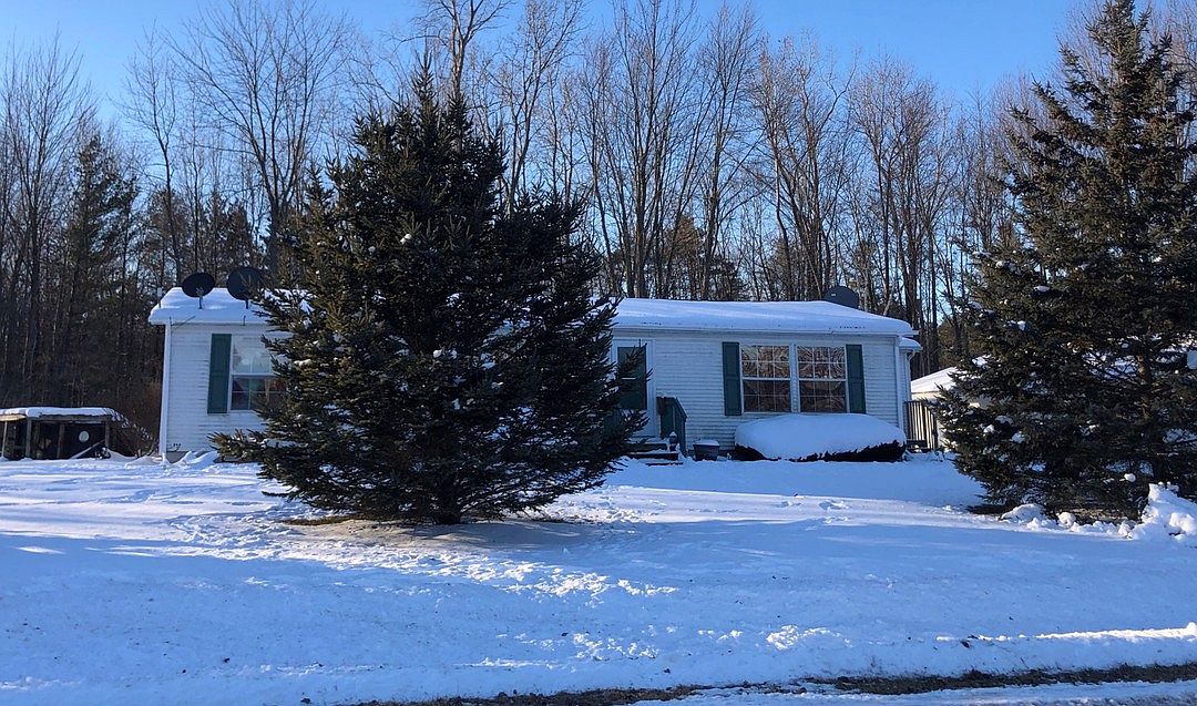 19933 Lakefield Rd, Merrill, MI 48637 | Zillow