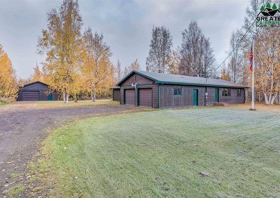989 Holmes Rd, North Pole, AK 99705 | Zillow