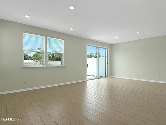 6918 MIRAGE Street, Jacksonville, FL 32244 | Zillow