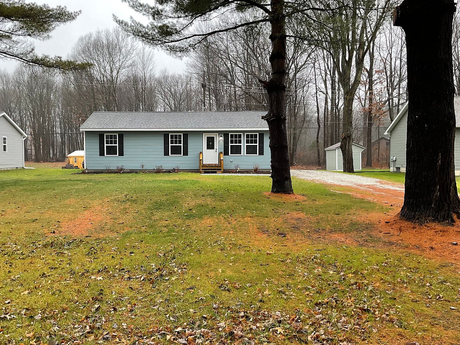 3849 S State Rd, Fort Gratiot, MI 48059 | Zillow