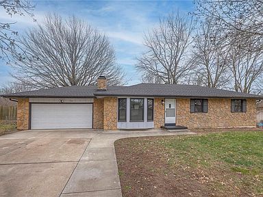 1901 Ann Ter, Harrisonville, MO 64701 | Zillow