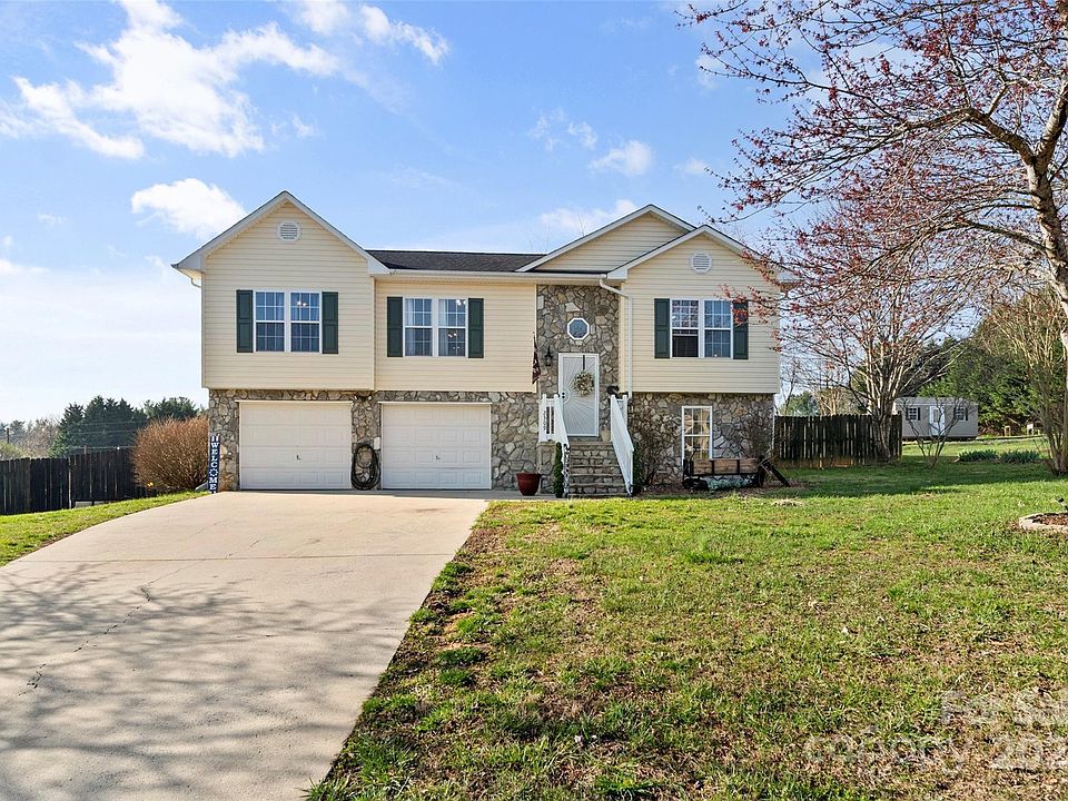 2309 Macarthur Ln, Hudson, NC 28638 | Zillow