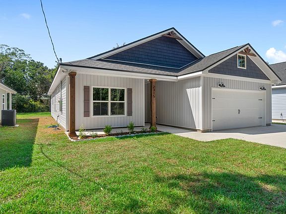 1403 Madelyn Wds Dr, Pensacola, FL 32506 | Zillow