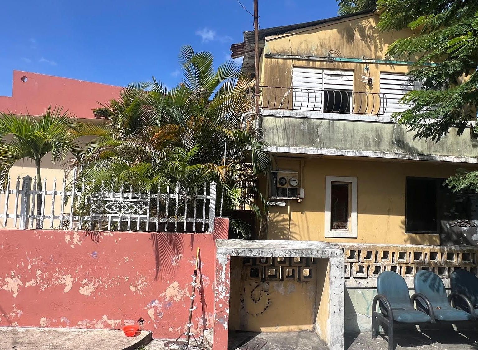 726 Calle William, Toa Baja, PR 00949 | MLS #57089 | Zillow