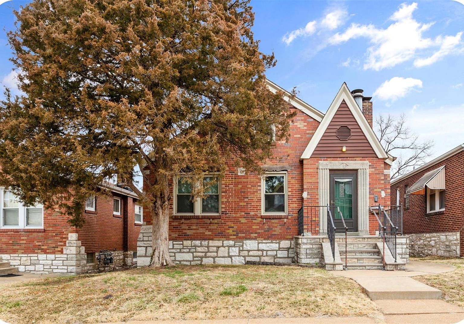4323 Tyrolean Ave, Saint Louis, MO 63116 | Zillow