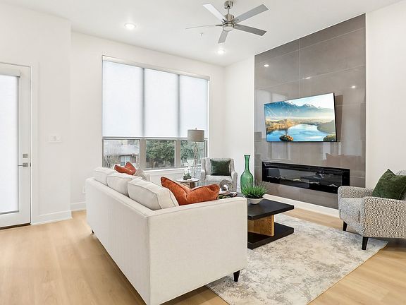 13351 Goodland St #203, Farmers Branch, TX 75234 | MLS #20786576 | Zillow