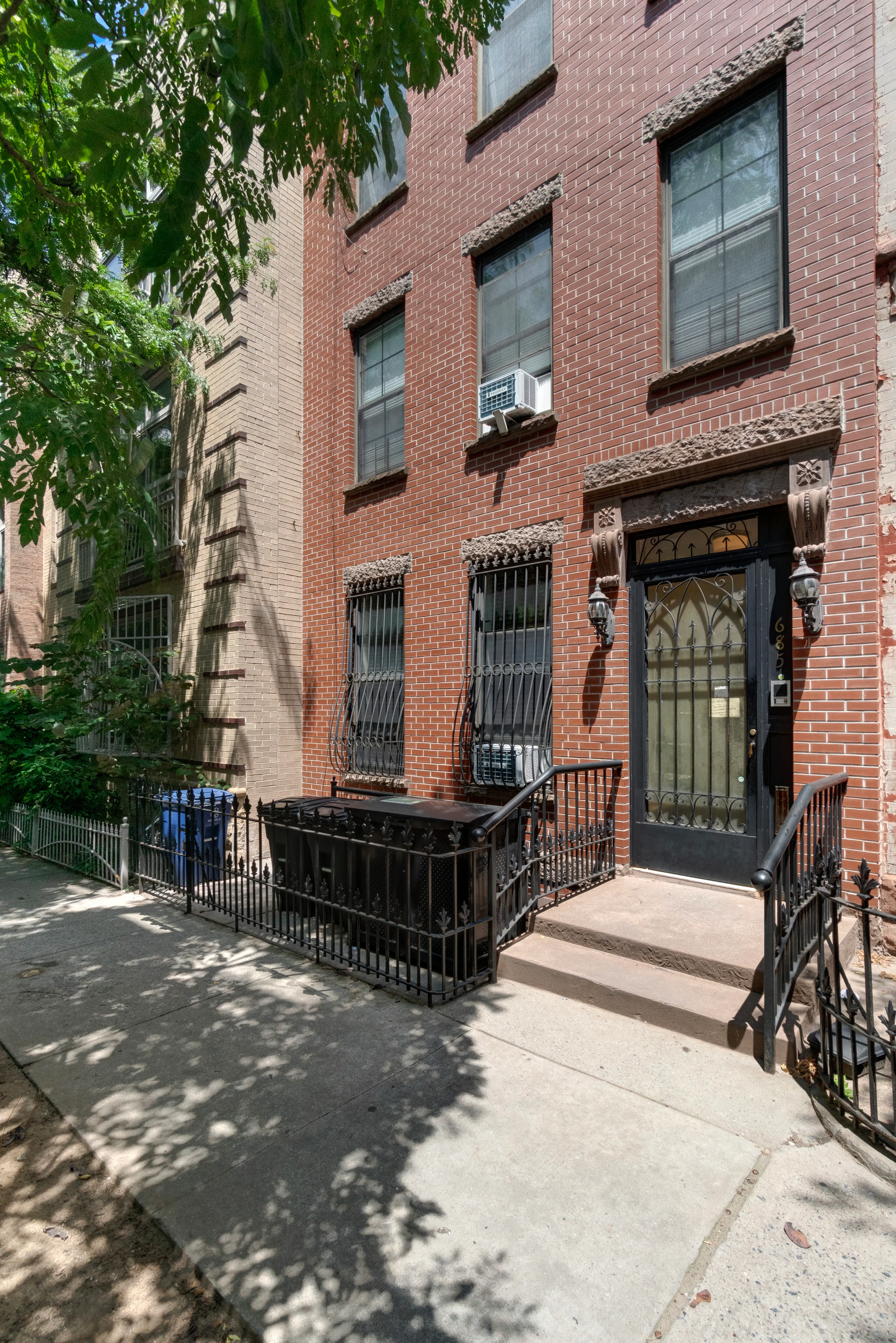 685 Sackett Street in Park Slope, Brooklyn | StreetEasy