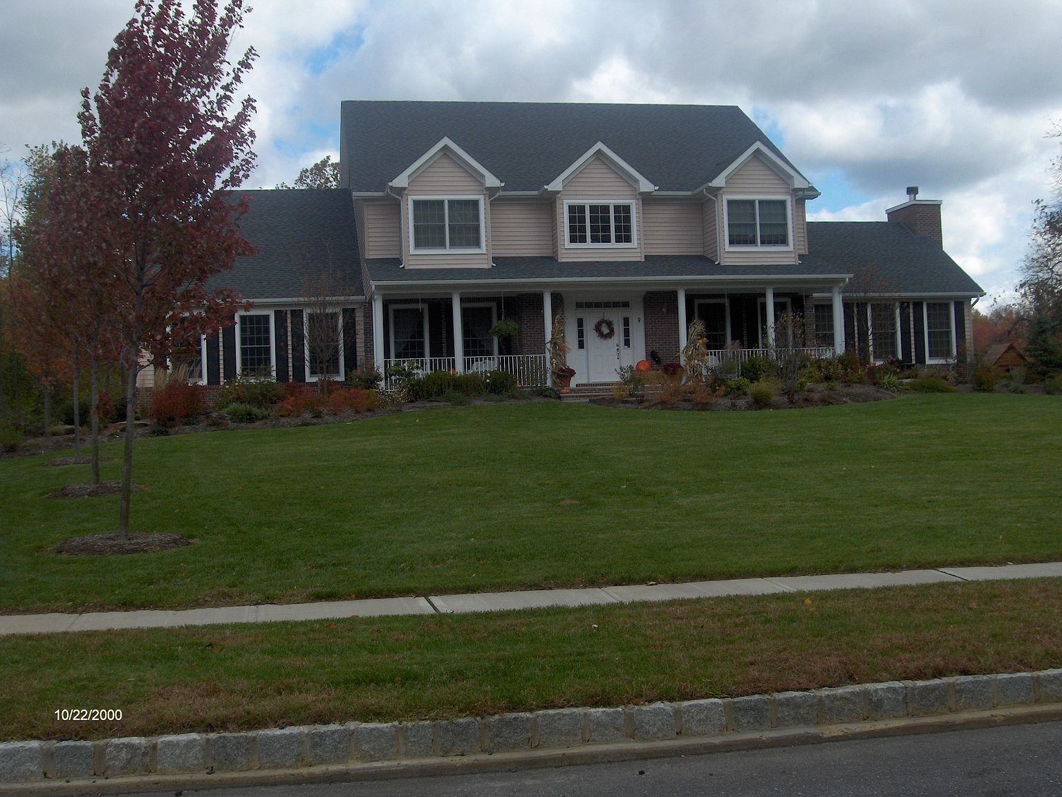 9 Risa Benjamin Way, Freehold, NJ 07728 | Zillow