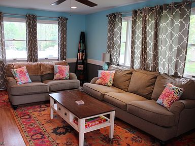 15 Summit Rd, Oak Ridge, NJ 07438 | Zillow