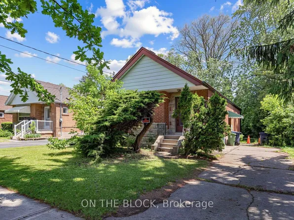 2 Bedroom Homes for Sale in Toronto ON | Zillow