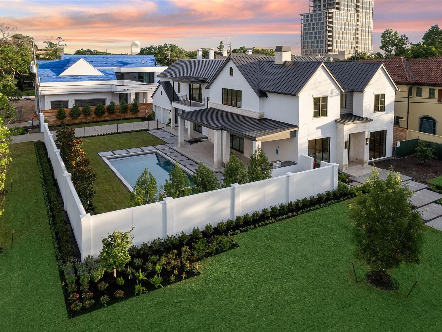 5603 Doliver Dr, Houston, TX 77056 | MLS #4607130 | Zillow