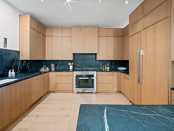 351 West Broadway, New York, NY 10013 | MLS #23108154 | Zillow