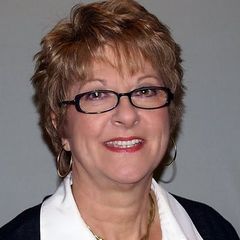 Marcia Grove - Real Estate Agent in Peoria, IL - Reviews | Zillow