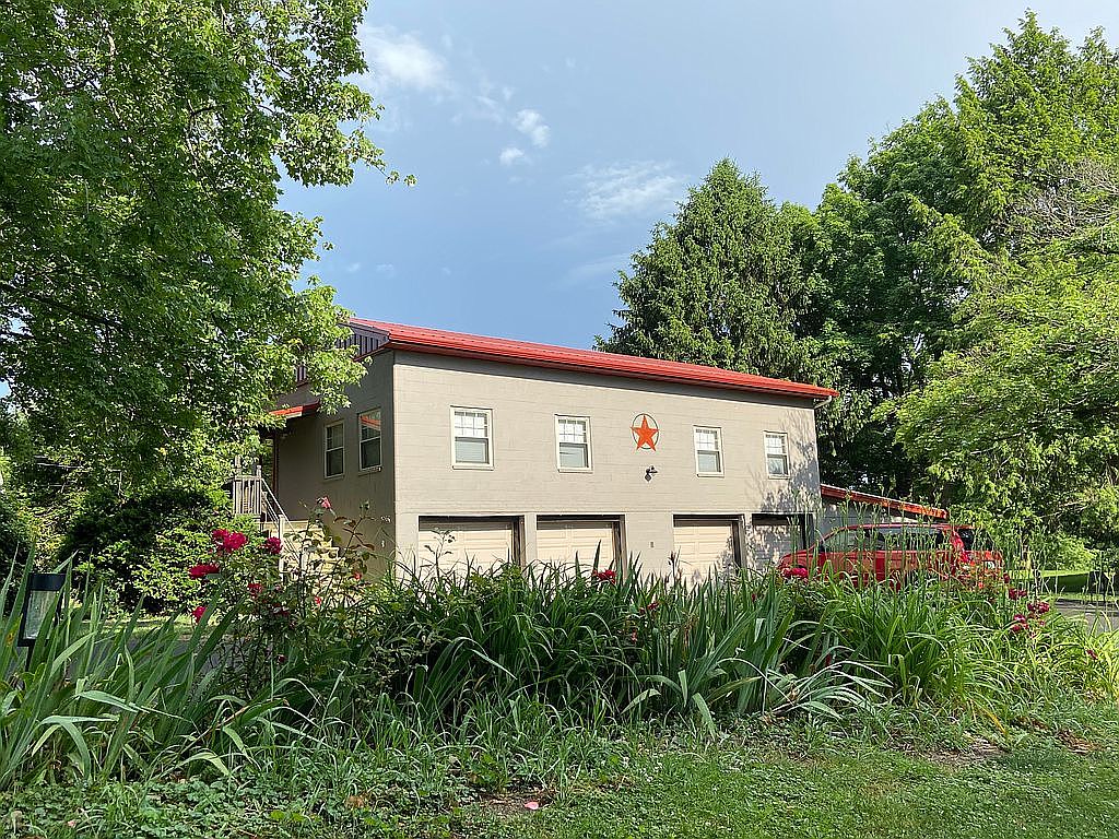 1565 Dutch Ridge Rd, Beaver, PA 15009 | Zillow