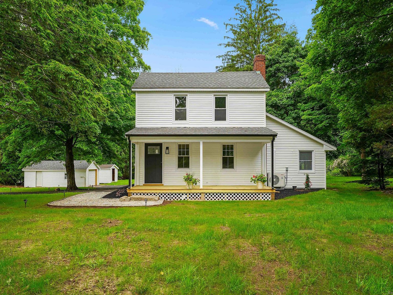 7 Pond Cir, Glastonbury, CT 06033 | MLS #24021533 | Zillow