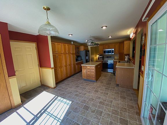 1311 East FILLMORE STREET, Marshfield, WI 54449 | MLS #22233522 | Zillow