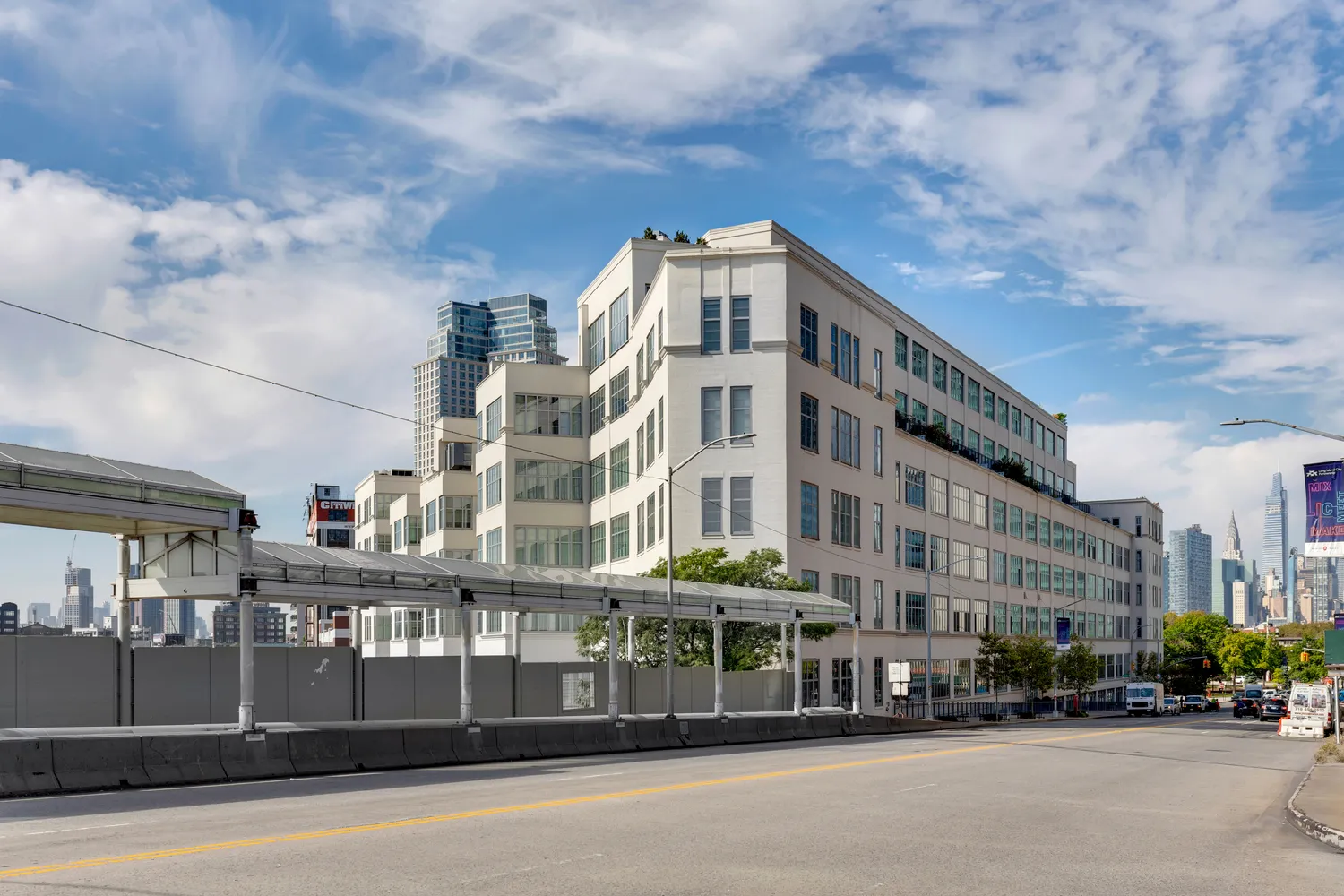 27-28 Thomson Avenue #336 in Hunters Point, Queens | StreetEasy