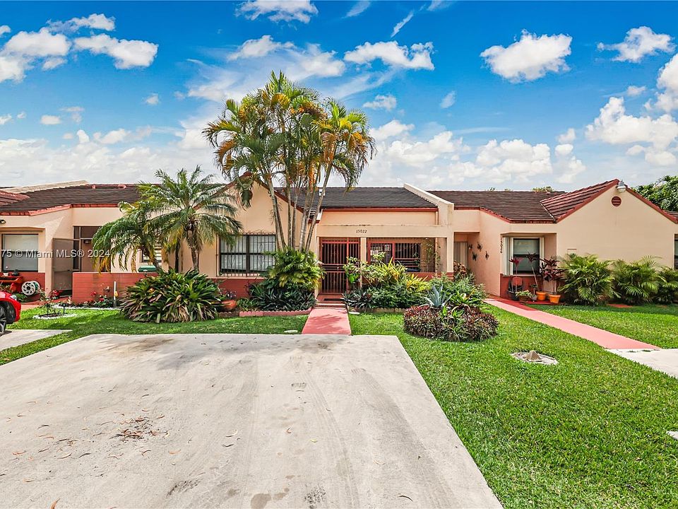 15022 SW 90th Ter #1, Miami, FL 33196 | Zillow