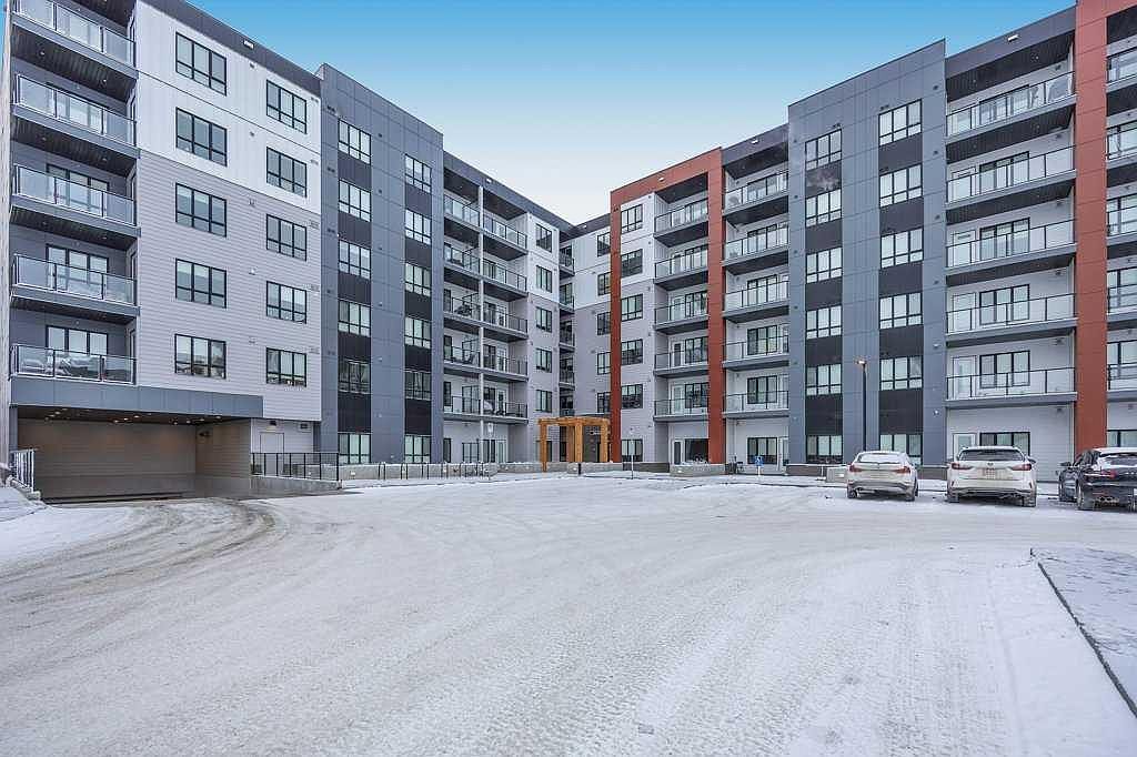 60 S Skyview Ranch Rd NE #2222, Calgary, AB T3N 2J8 | MLS #A2214180 ...