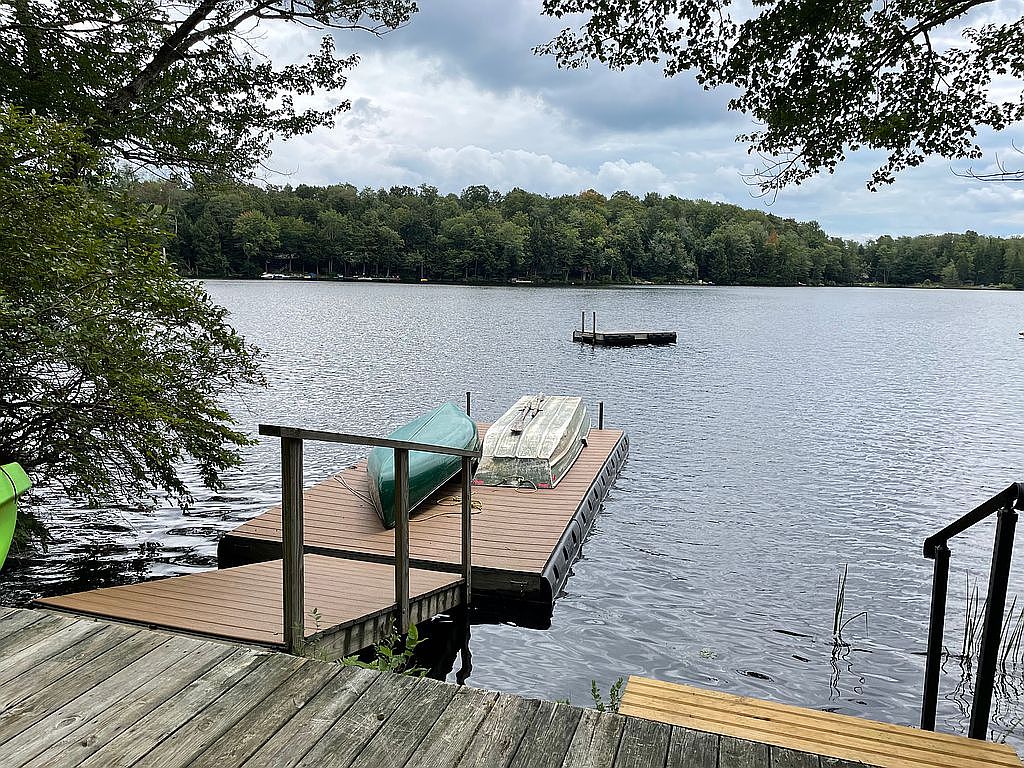 Spring Lake Rd, Sand Lake, NY 12153 | Zillow