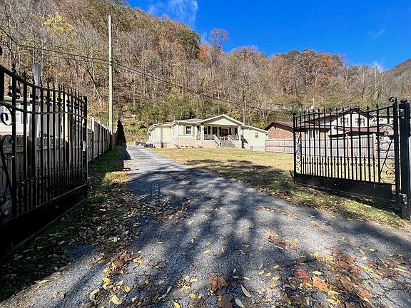 126 Old Ferrells Creek Rd, Belcher, KY 41513 | MLS #121352 | Zillow