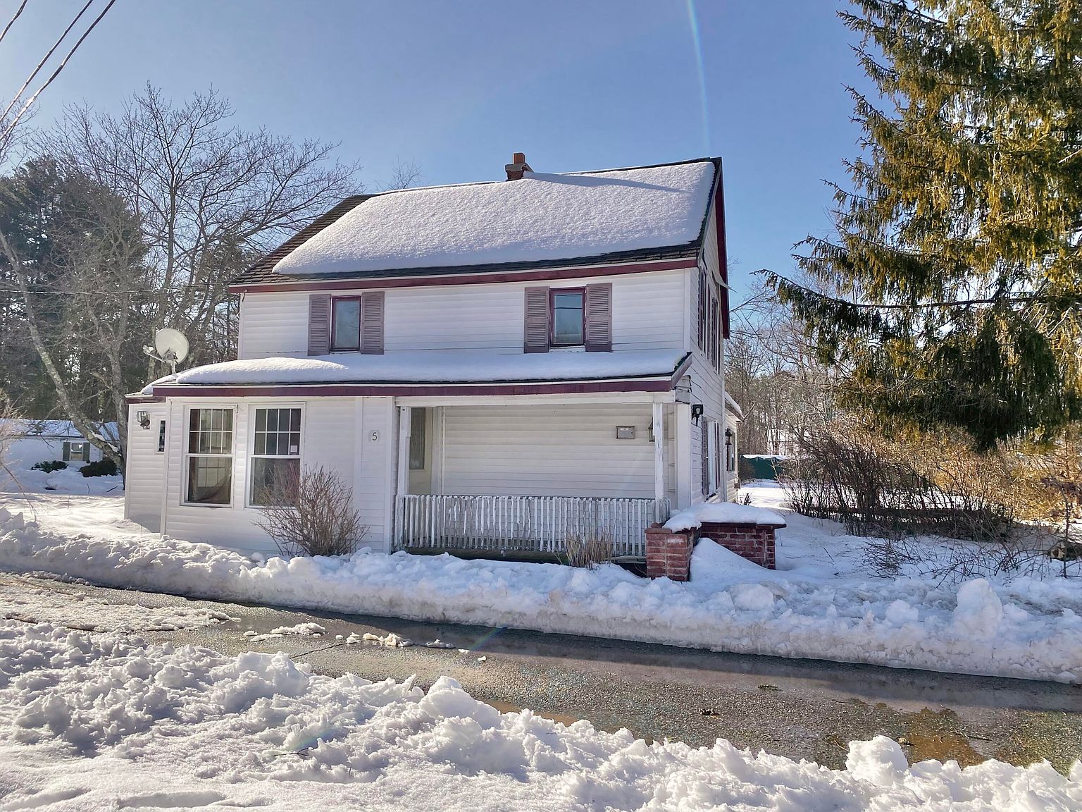 5 Stevens Way, Kennebunk, ME 04043 | Zillow