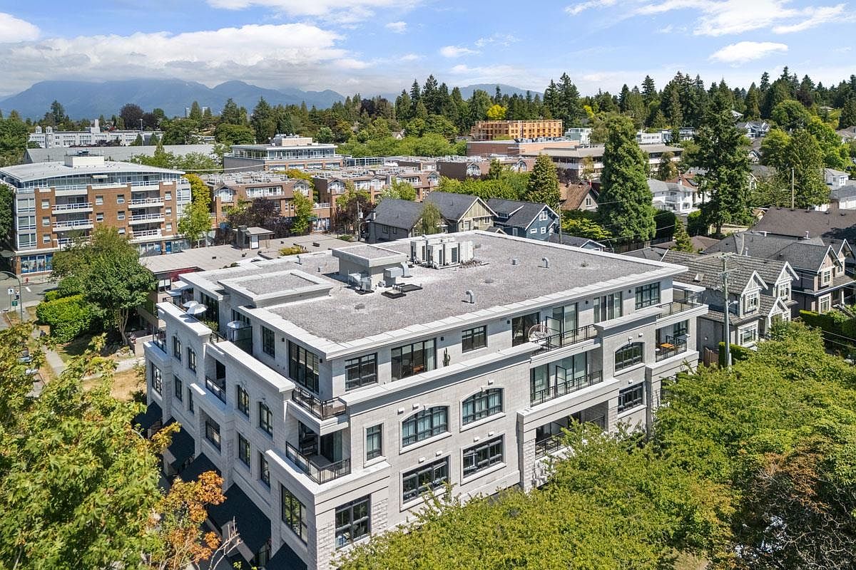 2089 W 43rd Ave #PENTHOUSE 4, Vancouver, BC V6M 2C8 | MLS #R3032850 ...