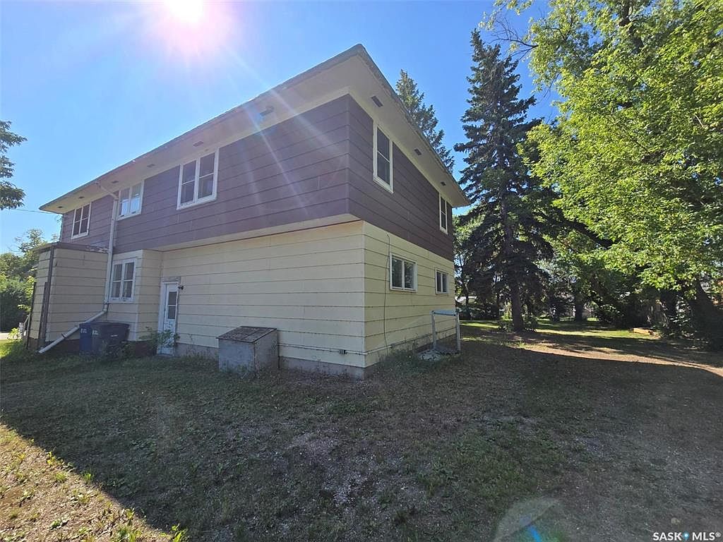 364 5th AVENUE, Broadview, SK S0G 0K0 | MLS #SK014384 | Zillow