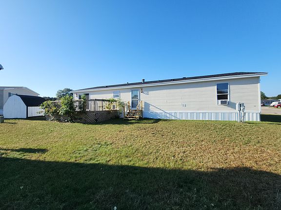 4210 Pepperwood Trl S, Muskegon, MI 49442 | Zillow