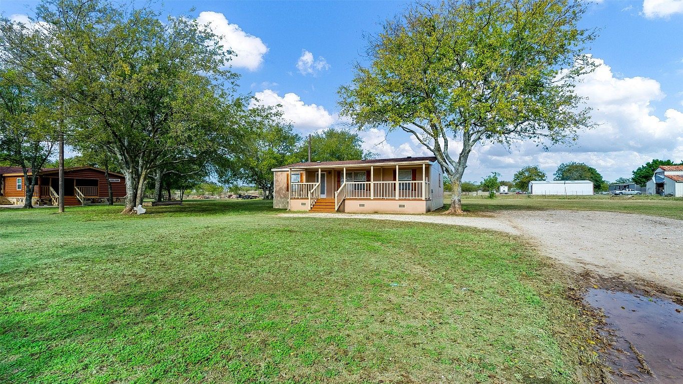 7724 County Road 915, Joshua, TX 76058 | Zillow