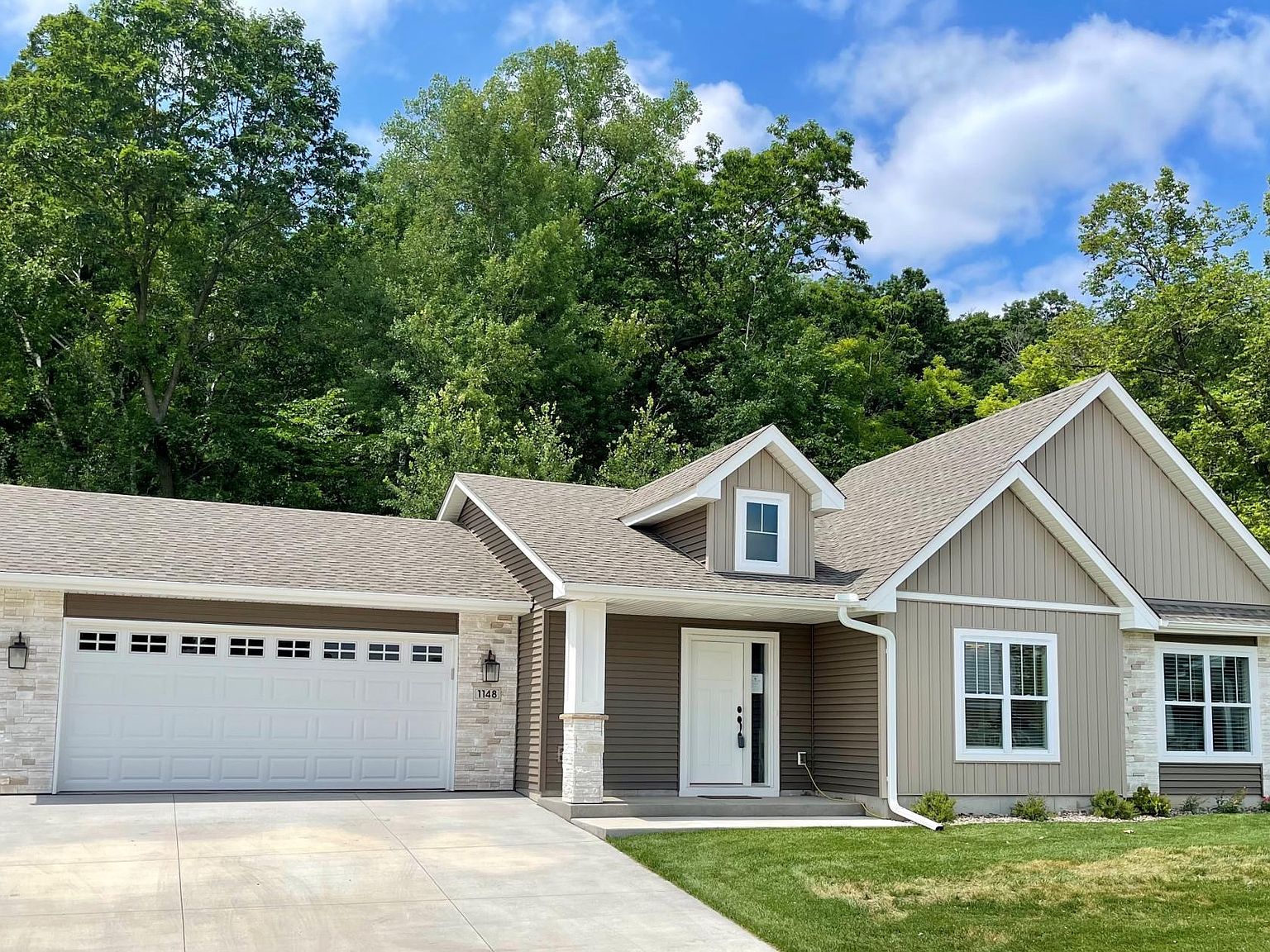 1164 Hewitt Blvd, Red Wing, MN 55066 | MLS #6407010 | Zillow