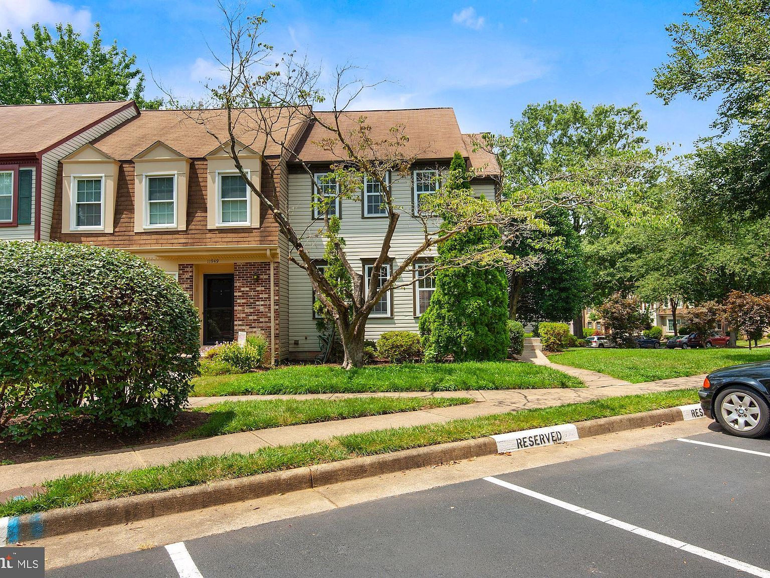 11951 Sentinel Point Ct, Reston, VA 20191 | Zillow