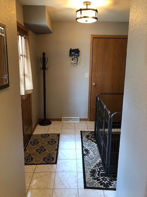 2975 River Birch Dr E, Brookfield, WI 53045 | Zillow